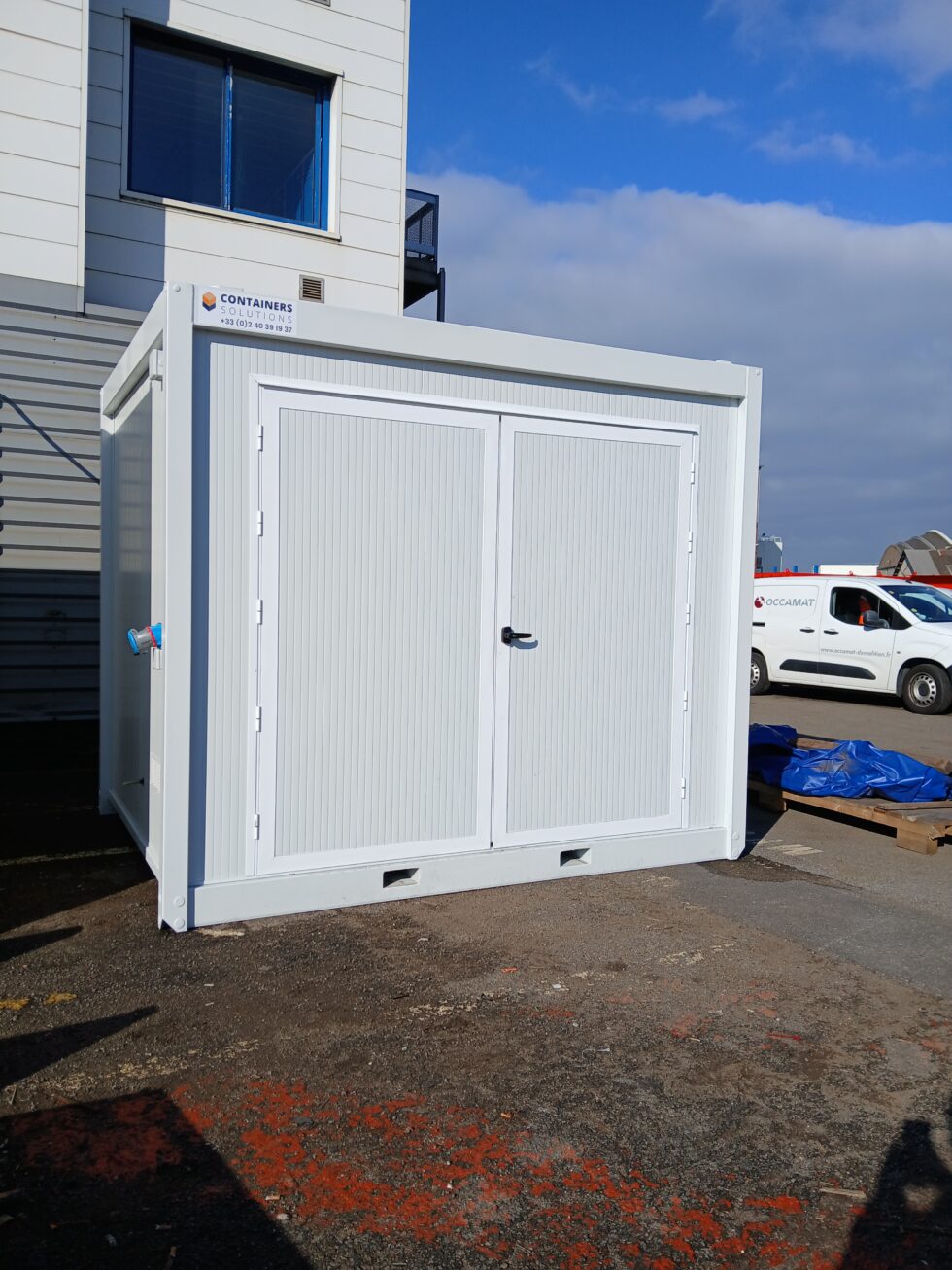 Local technique compresseur à air - Containers Solutions